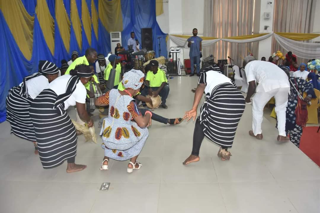 Fr. Banjo commends Msgr. Ike, challenges CSN staff to brace up for work ...