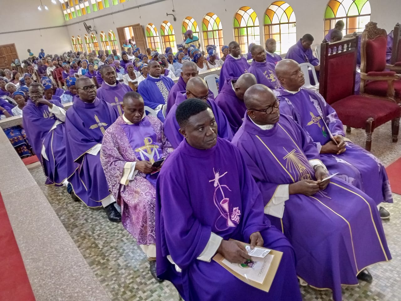 Archbishop Ukpo laid to rest amidst encomium galore – NIGERIA CATHOLIC ...