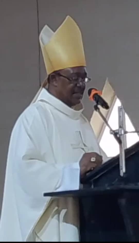 Issele-Uku Diocese Prays for the Eternal Repose of the Soul of Pope ...